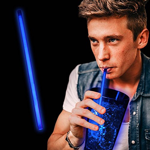 Fun Central - 25 Pack - 9 inch Blue Glow Straws | for Halloween Party Supplies, Rave Parties, EDM Concerts, Glow Parties, Weddings, Kids Birthdays.