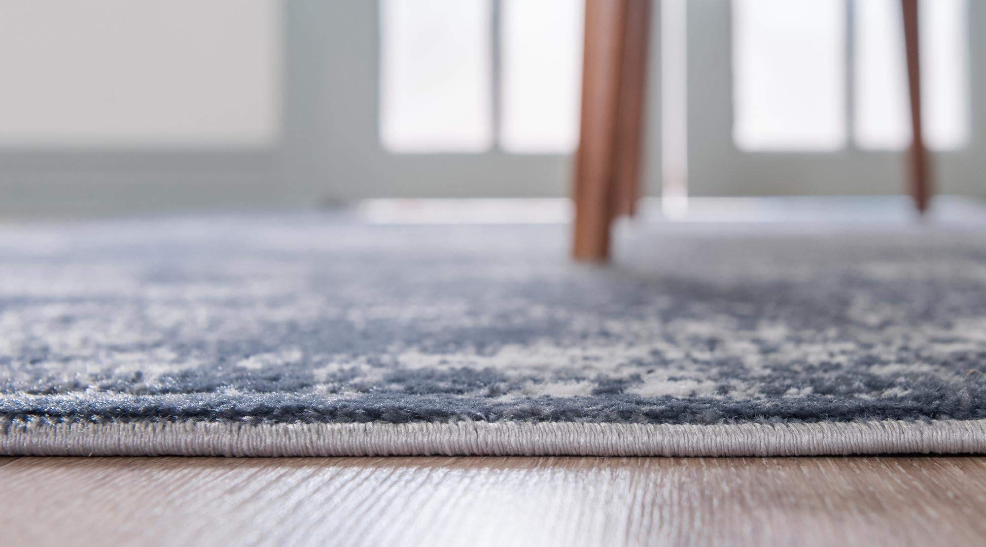 Rugs.com Oregon Collection Rug – 5' x 8' Blue Low-Pile Rug Perfect for Living Rooms, Large Dining Rooms, Open Floorplans