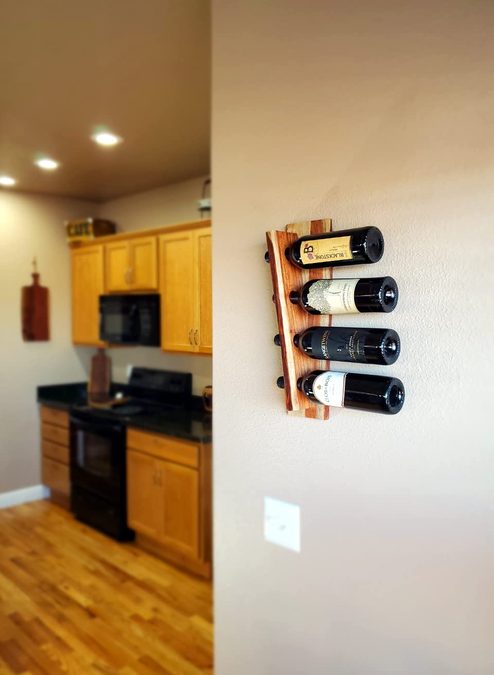 Featherlee - Natural Live Edge Wall Mount Wine Rack for 4 Bottles