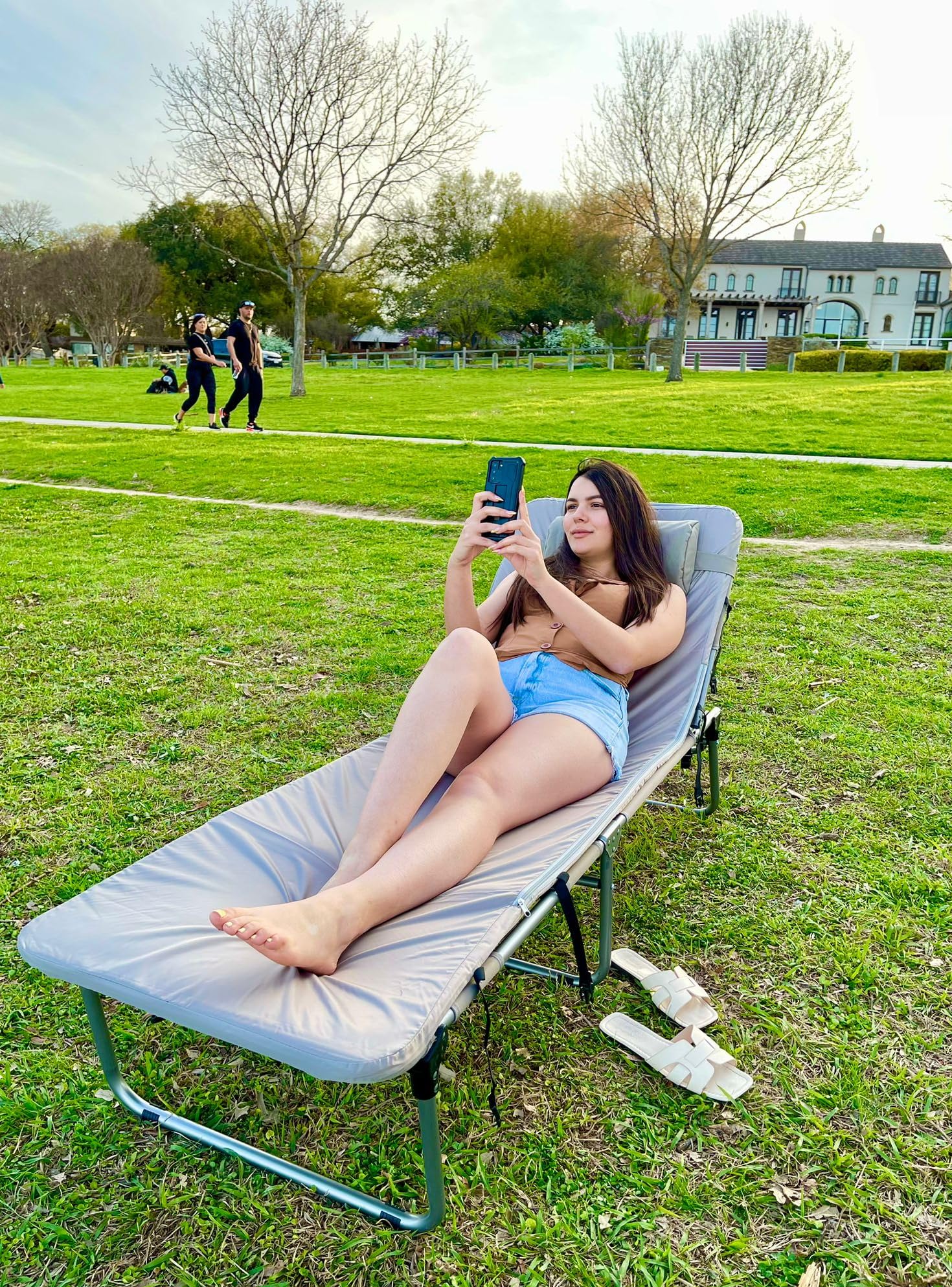 Minndudu Oversized Women Comfy Tanning Chair with Cushion Face Hole + Standard Size Tanning Chair (Buy Together)