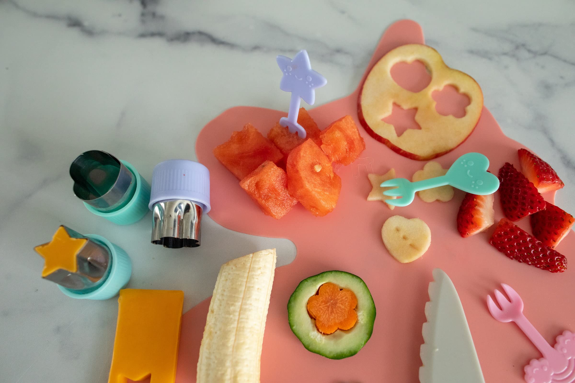 Handstand Kitchen Unicorn Char-cute-rie 18-piece Charcuterie Set for Kid Safe Cooking