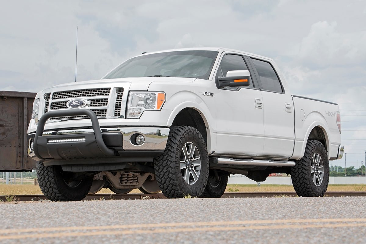 Rough Country 3" Suspension Lift Kit w/N3 Struts for 2009-2013 F-150 4WD - 54431