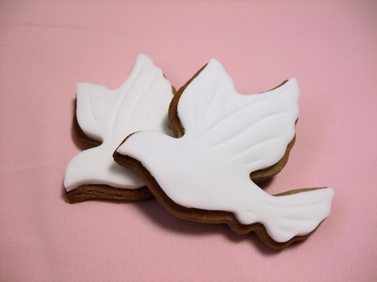 Flying Dove 3.5 Inch Cookie Cutter from The Cookie Cutter Shop β Tin Plated Steel Cookie Cutter