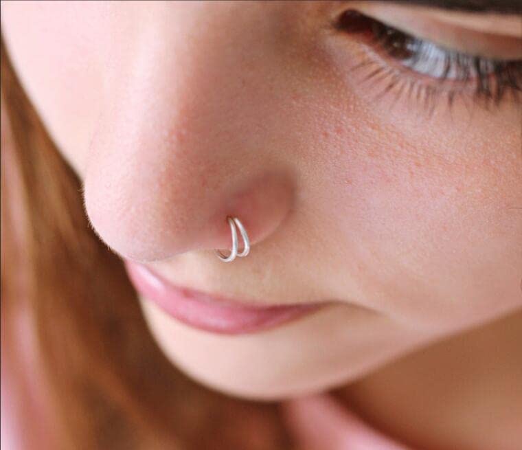 D.Bella Spiral Nose Ring for Single Piercing - Surgical Steel Nose Hoop in Silver, Rose Gold and Black