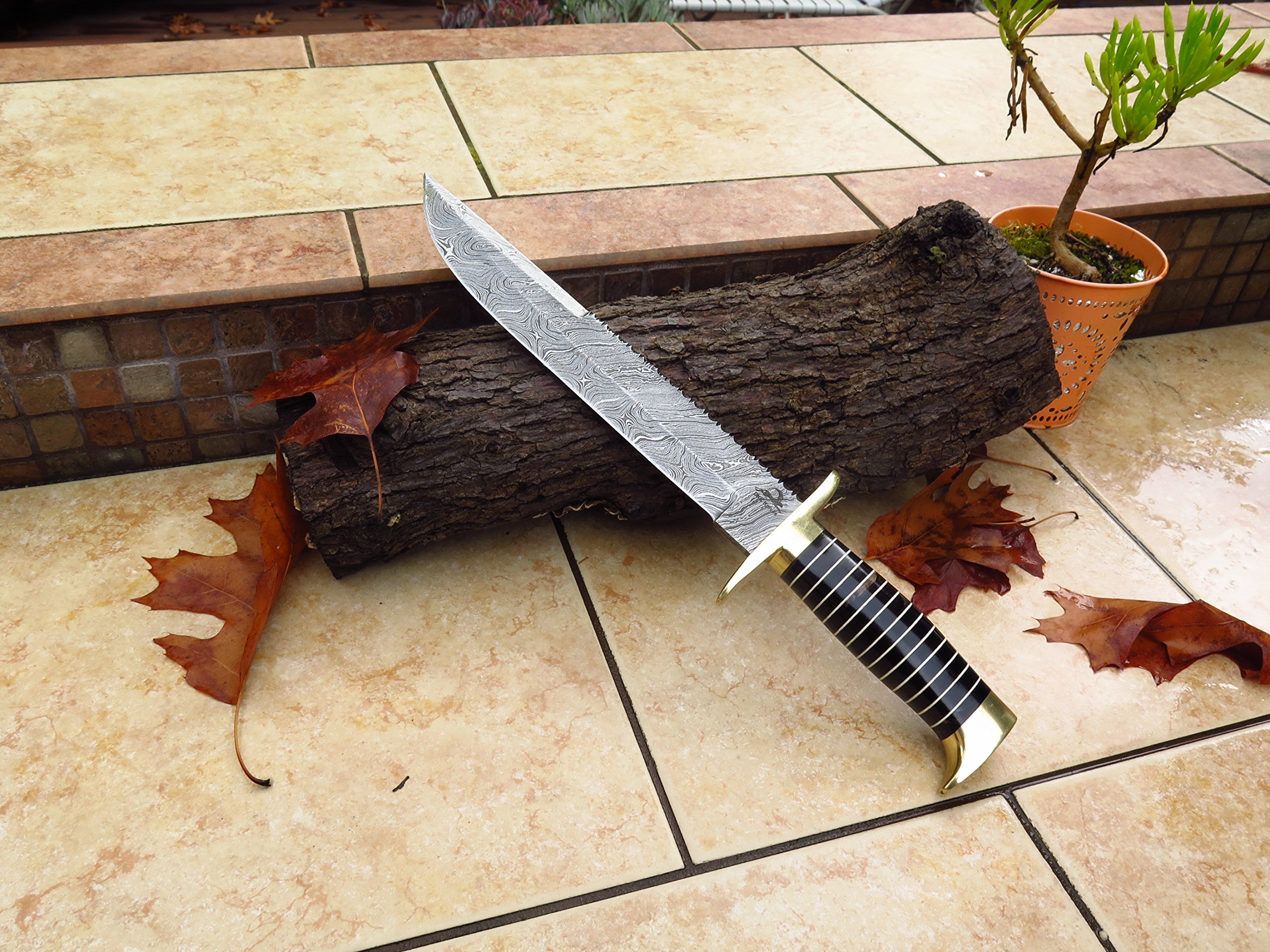DKC-6002 SANTINI BOWIE Damascus Steel Hunting Knife DKC Knives 1.4 lbs 15"Long 10'' Blade Nomano Series