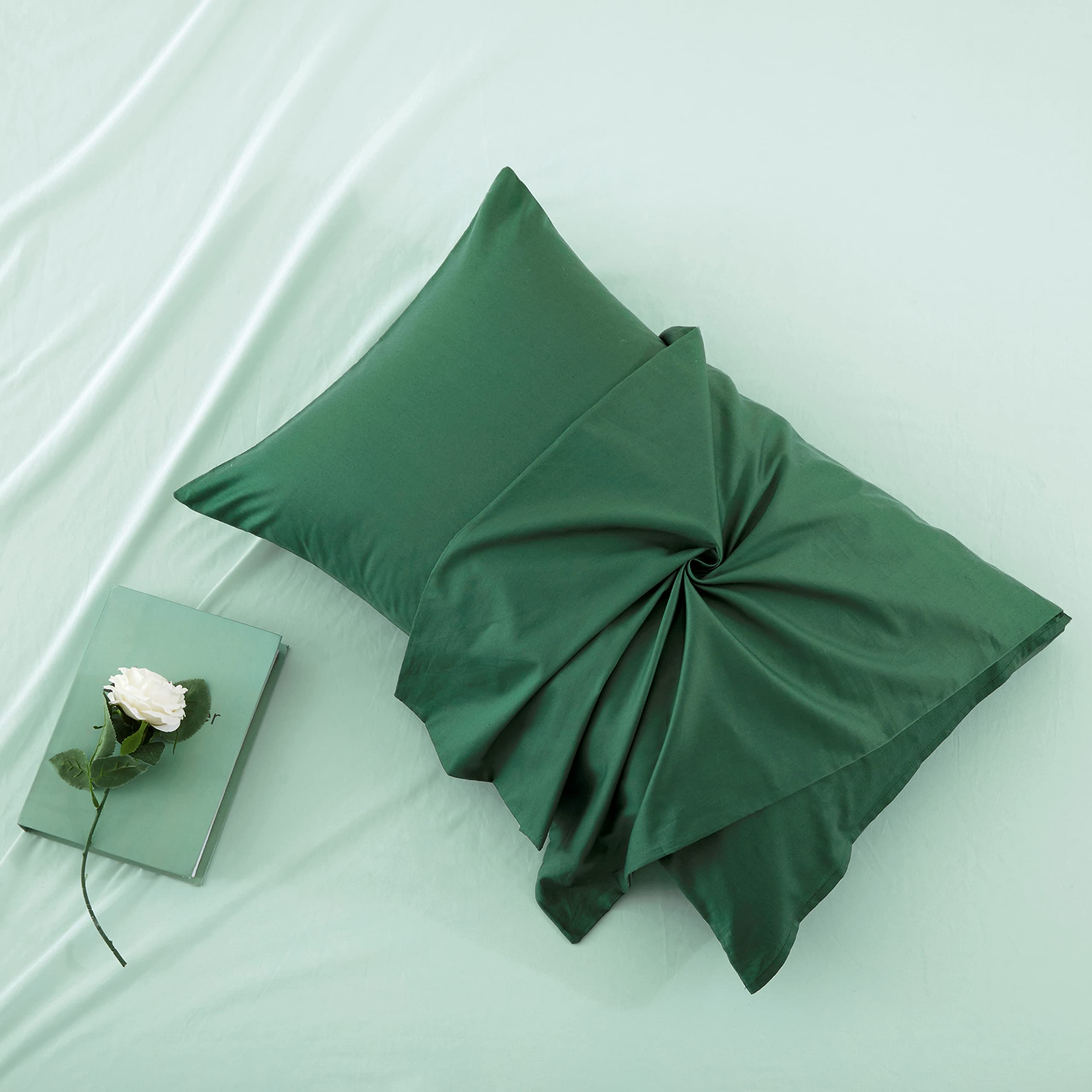 Entisn 4pcs 600 Thread Count 100% Cotton Sheets for Queen Size Bed, Dark Green Bedding Sheets & Pillowcases, Hotel Luxury Bed Sheet with Elasticized 16" Deep Pocket, Ultra-Soft & Silky Sateen Weave