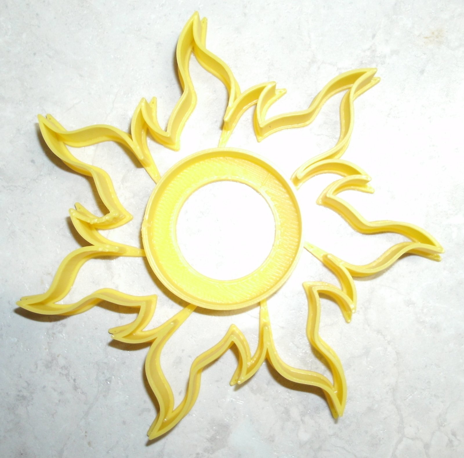 INSPIRED BY TANGLED SUN SYMBOL FROM RAPUNZEL COOKIE CUTTER BAKING TOOL USA PR598
