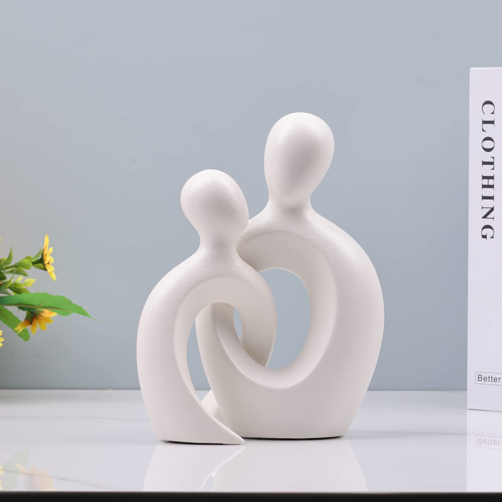 DOVDOV Ceramic Couple Statue, Modern Home Decor Statue, White Home Decor, Romantic Snuggle Abstract Couple Art Sculpture, Living Room Office Bookshelf Bedroom Decorations, (A)