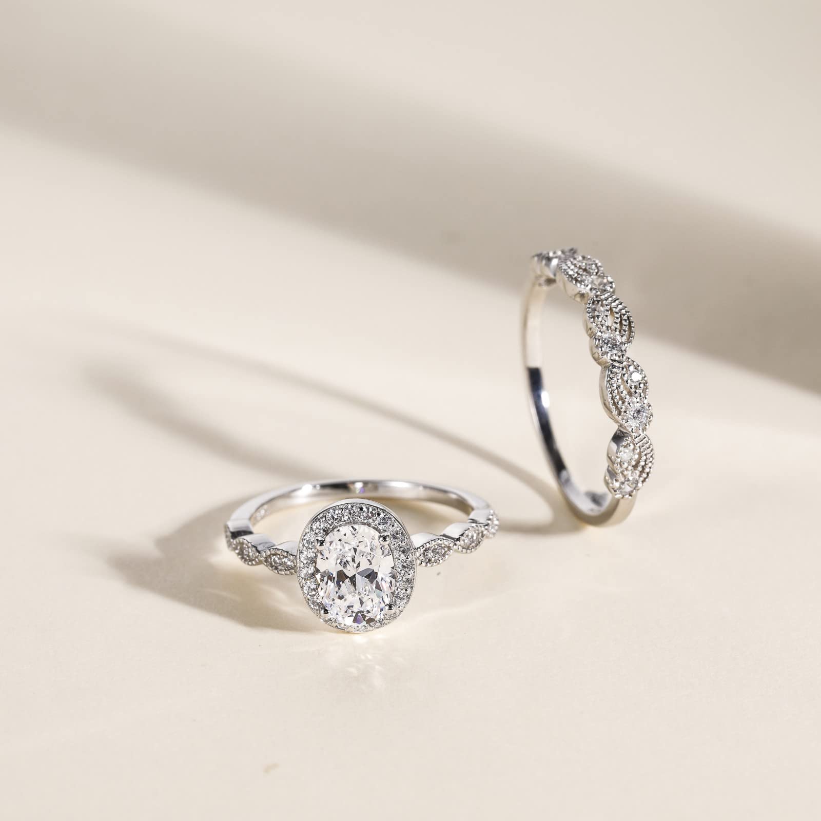 EAMTI 1.5CT 925 Sterling Silver Bridal Rings Sets Oval Cubic Zirconia Halo CZ Engagements Rings Wedding Bands for Women Promise Rings for her Size 7