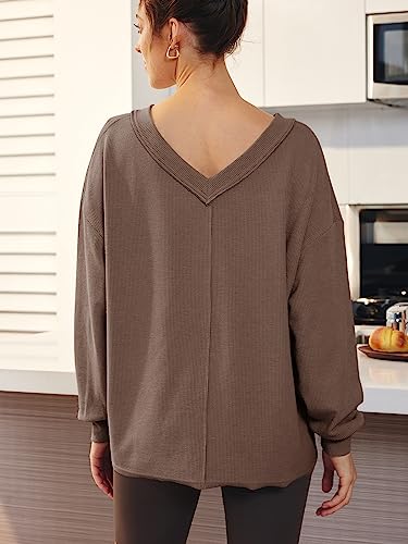 Trendy Queen Sweatshirts for Women Hoodies Sweaters Oversized Tops Comfy Casual Outfits Pullover Loose Fashion Fall Winter Clothes 2023 Brown