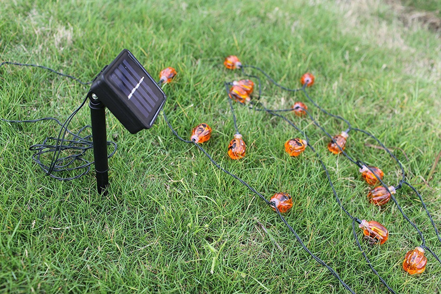 YBB Solar Pumpkin String Lights, Waterproof Halloween Decoration String Lights, 20 LED Lights 8 Modes Jack-O-Lantern for Outdoor, Home, Patio, Garden (5m/16ft- Warm White)