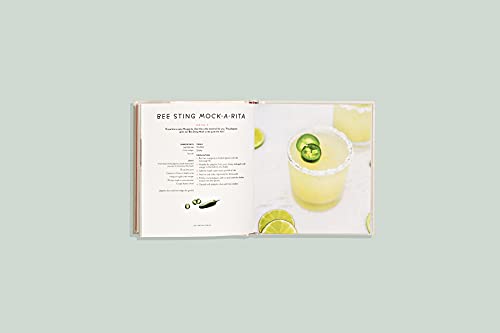 Mocktail Party: 75 Plant-Based, Non-Alcoholic Mocktail Recipes for Every Occasion (Pregnancy Gifts for Expecting Mom)