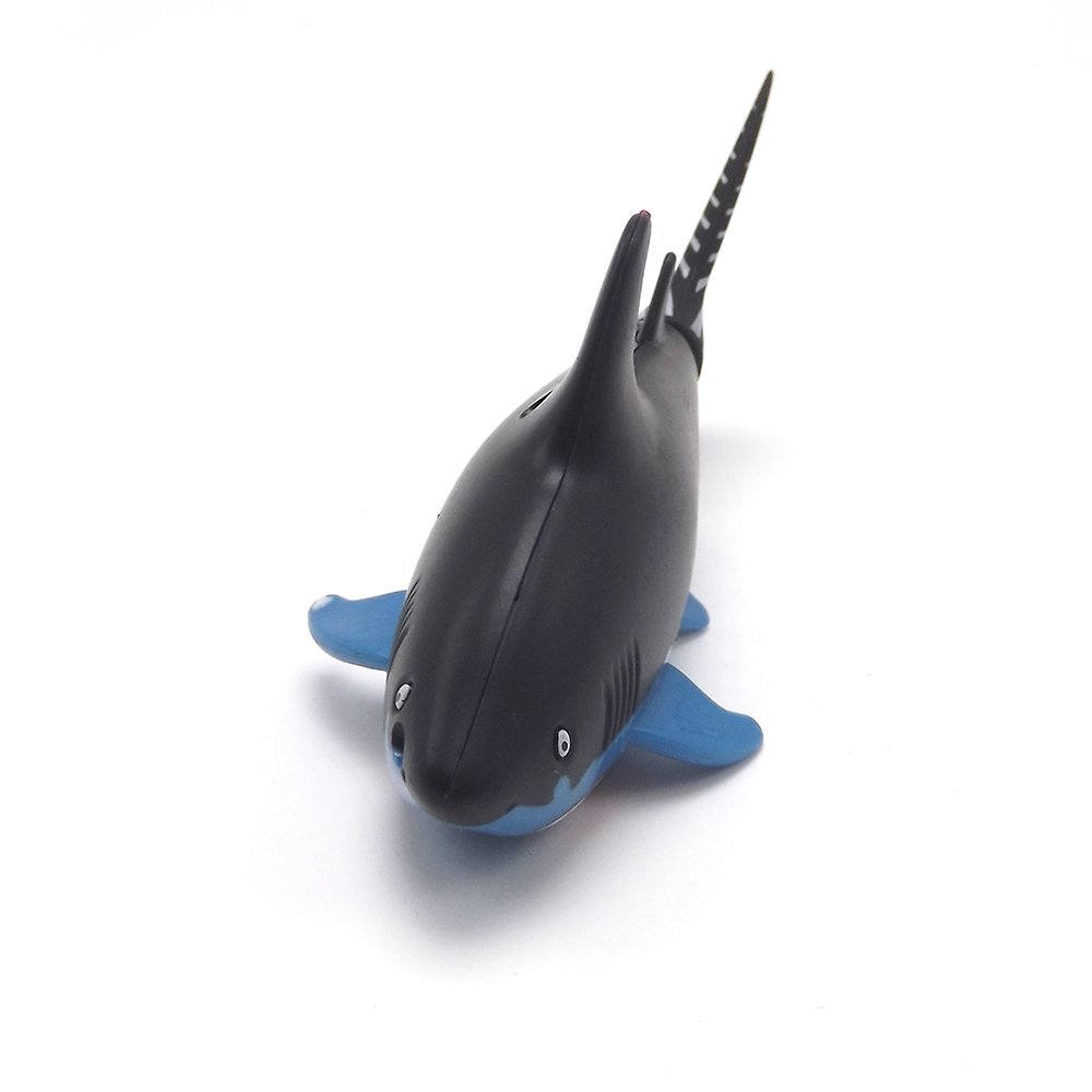Tipmant Mini RC Fish Shark Remote Control Boat Ships & Submarine for Fish Tank, Swimming Pool, Bathtub Kids Electric Animal Toy - 3 Pack