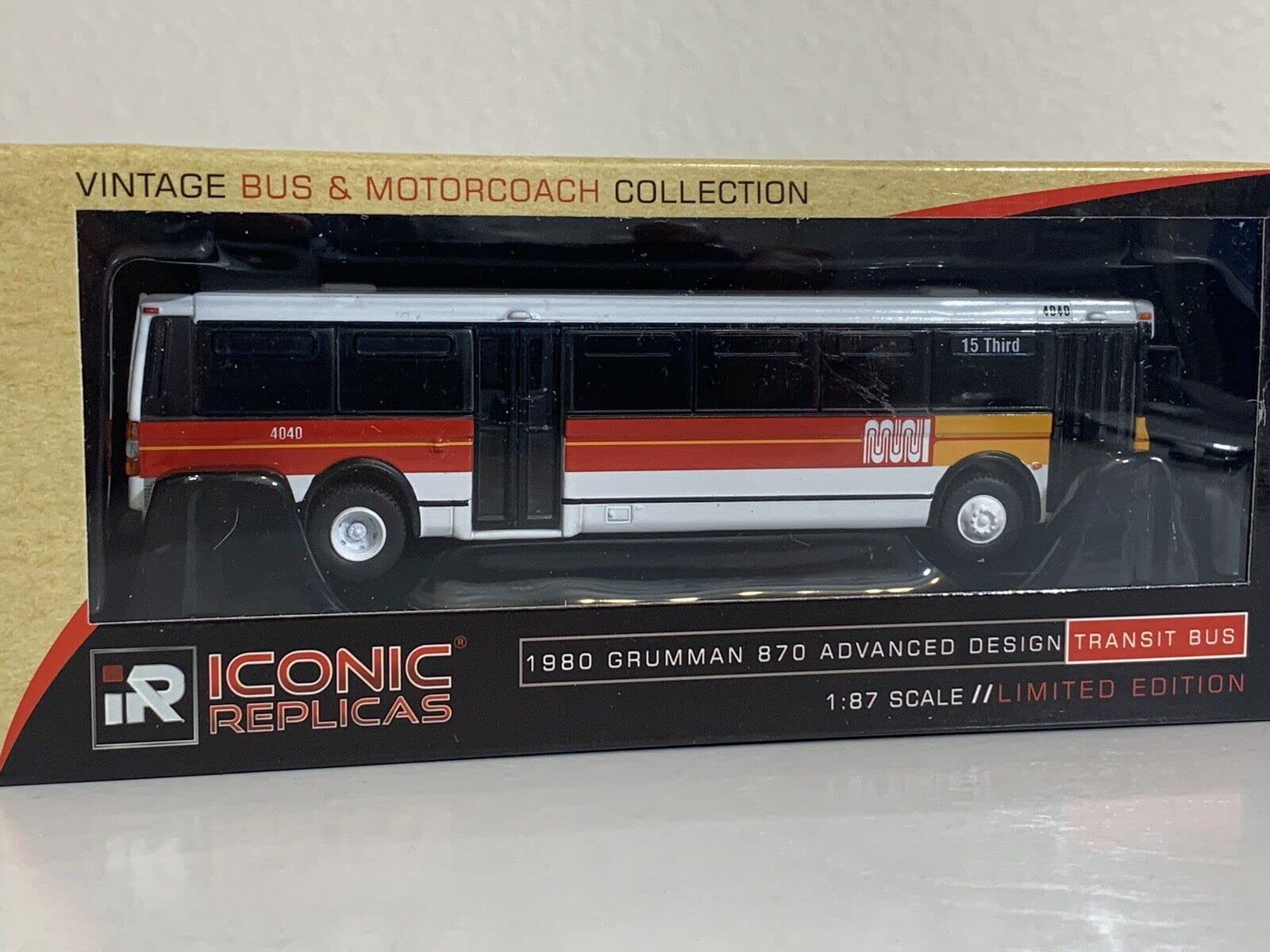 Grumman 870 Transit Bus-Muni, San Francisco California Iconic Replicas 1/87 Scale New in The Box 5" Long