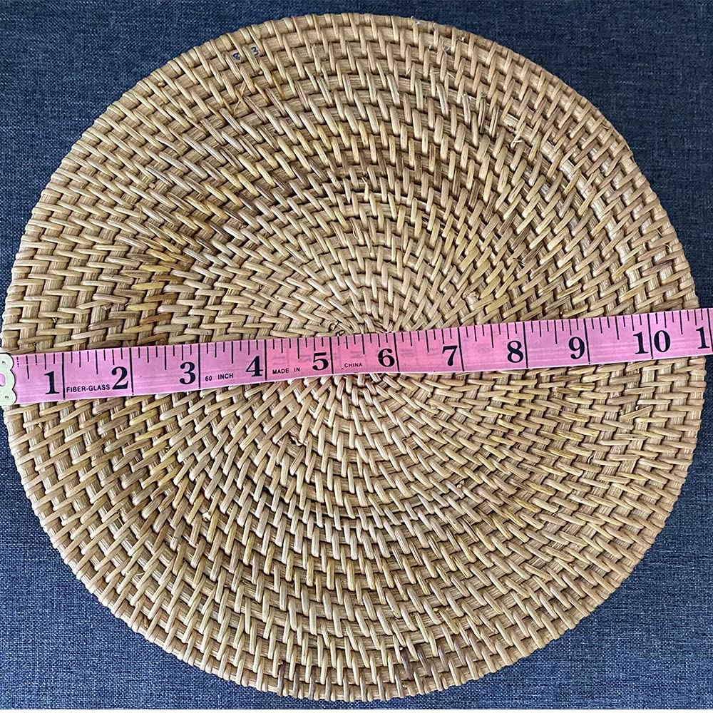 Handmade Rattan Round Woven Basket, Round Serving Tray with Handles, Food Serving Baskets, Basket, Great to Display Bread Or Fruit (10.6", 1pc)