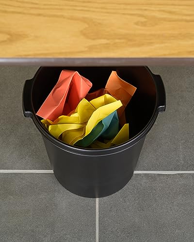 Tarifold Jalema® Re-Solution™ Commercial Wastepaper Trash Can for Office or Home, 4.75 Gallon/19 Quart Capacity, Black, 100% Recycled Plastic, 10/bx.
