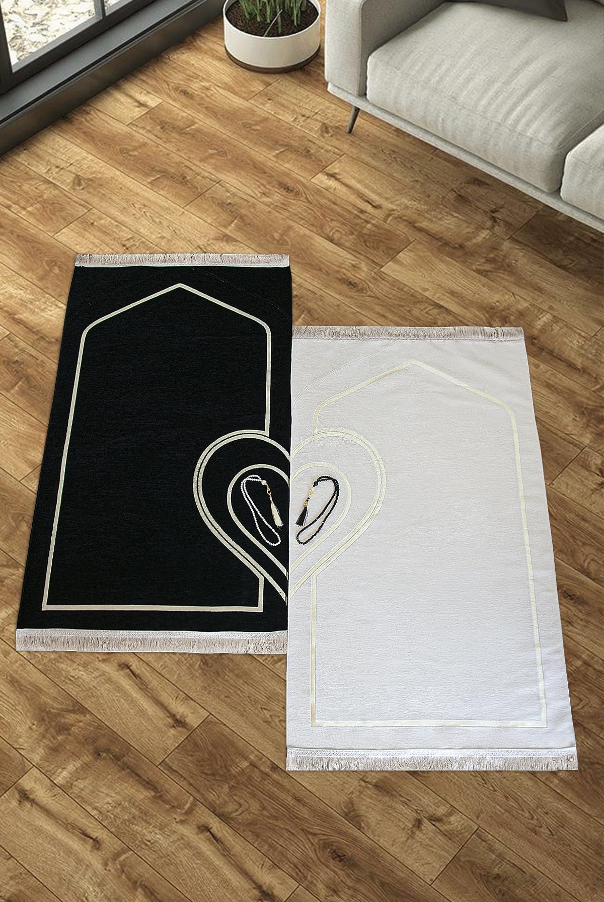 ihvan online, Muslim Prayer Rug for Couples, Praying Mat Set for Women & Men, Heart Patterned, Soft, Prayer Beads, Islamic Gifts for Ramadan Eid Valentines Day, Two Pieces, White-Black