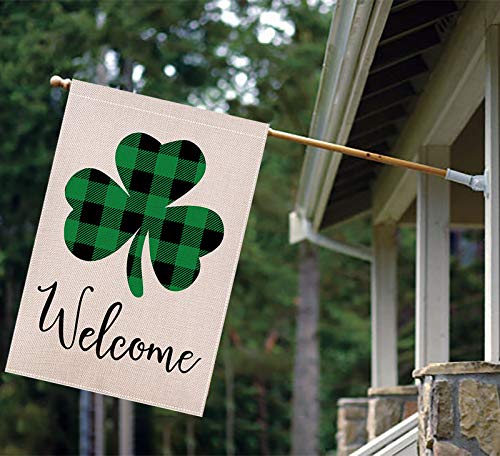 HUGSVIK St Patricks Day House Flags, 28 x 40 Double Sided Saint Patrick's Day Welcome House Flags, Buffalo Plaid Shamrock St Patrick’s Day Decorations Irish Decor for Farmhouse Garden Yard Porch