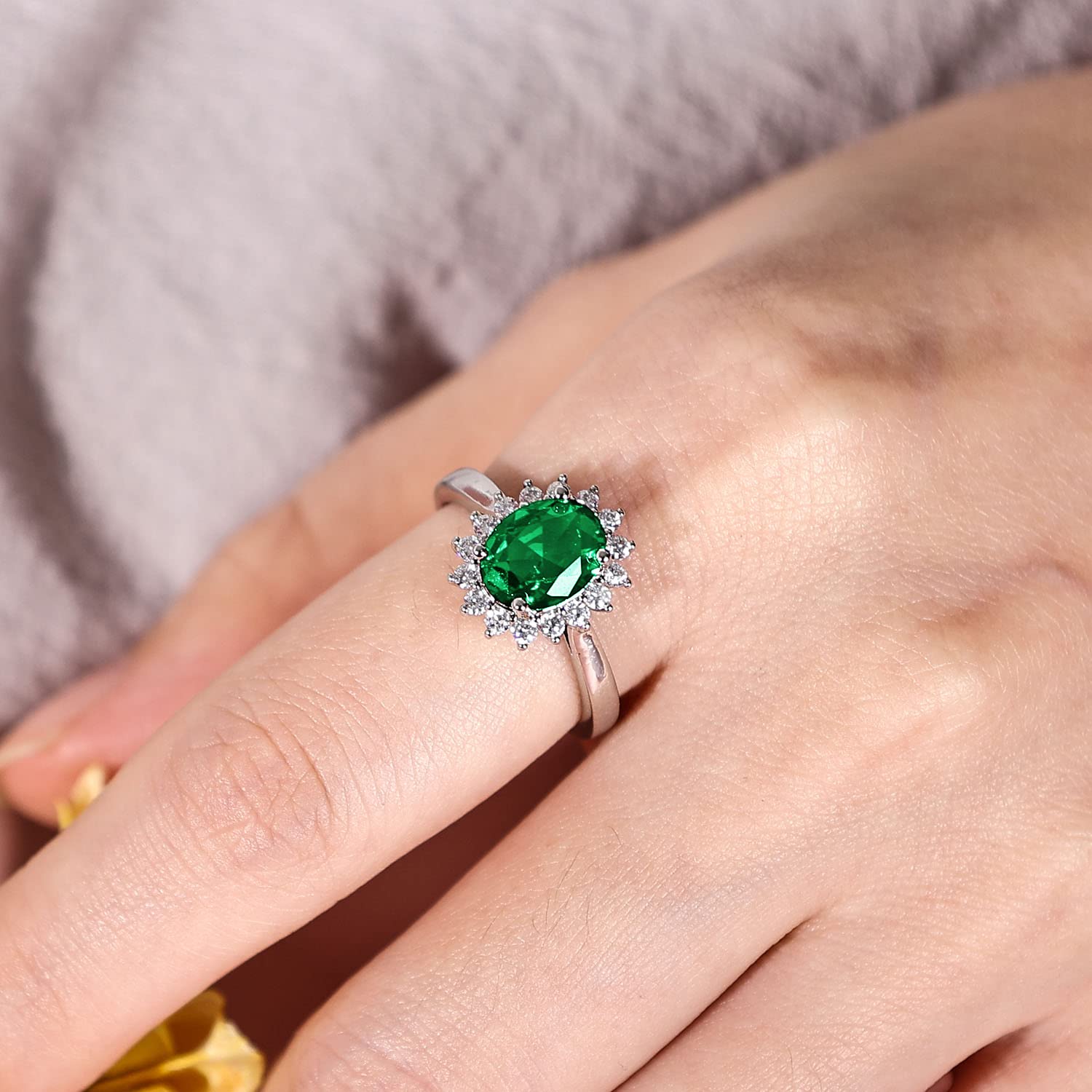 FADISH Gemstone Birthstone Sapphire Emerald Halo Statement Engagement Rings for Women, Anniversary 925 Sterling Silver Promise Rings for Her (Green)