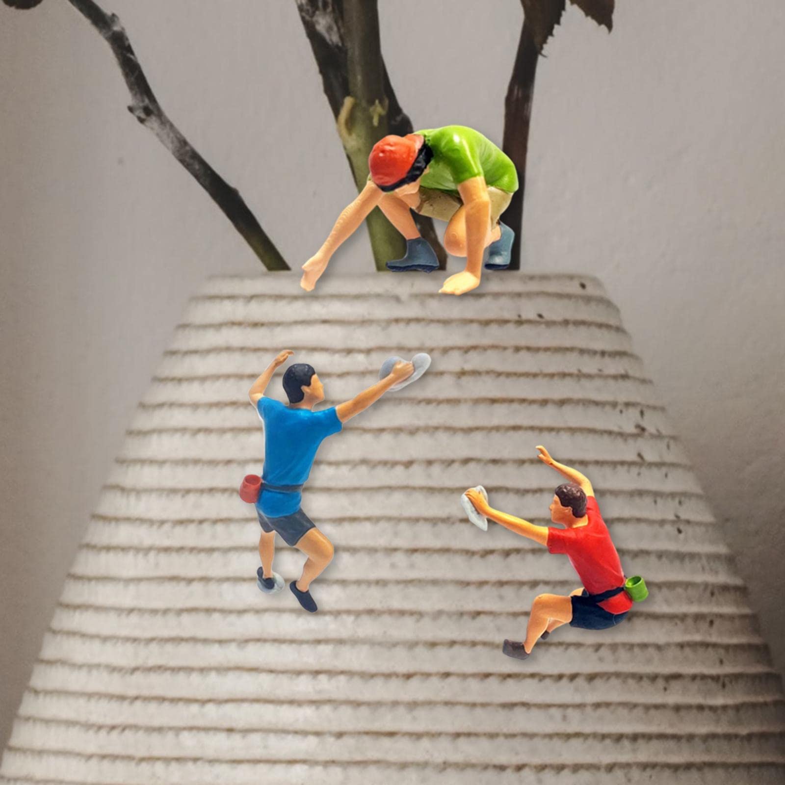 Esquirla Resin 1:64 Rock Climbing Figure Dioramas Movie Props Miniature Scenes Scene Fairy Garden S Scale Layout Train Railway Collections Decoration, 3Pcs