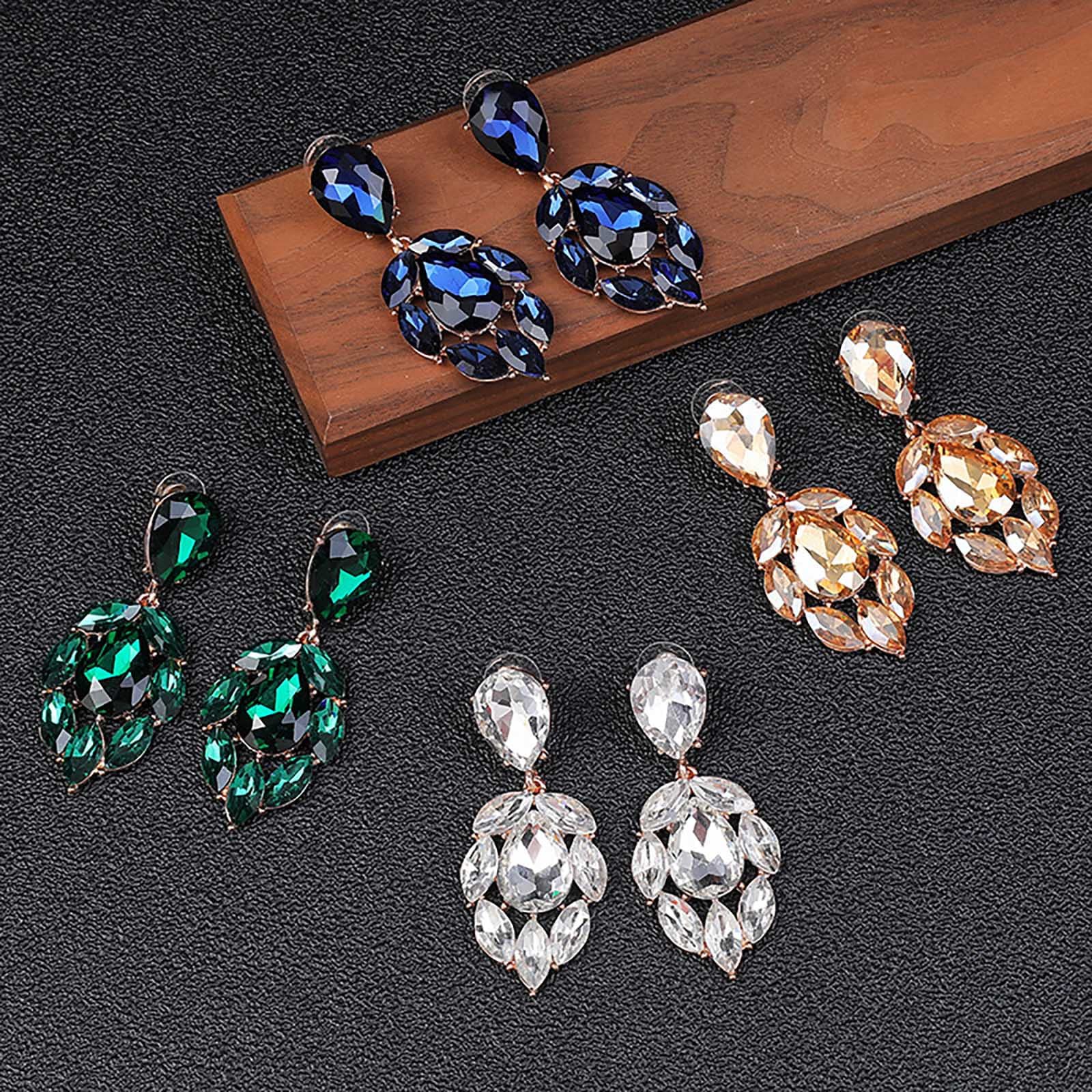Fashion Earrings Stainless Steel Round Earrings Women Creative Earrings Diamond Dangling Crystal (Silver, One Size)