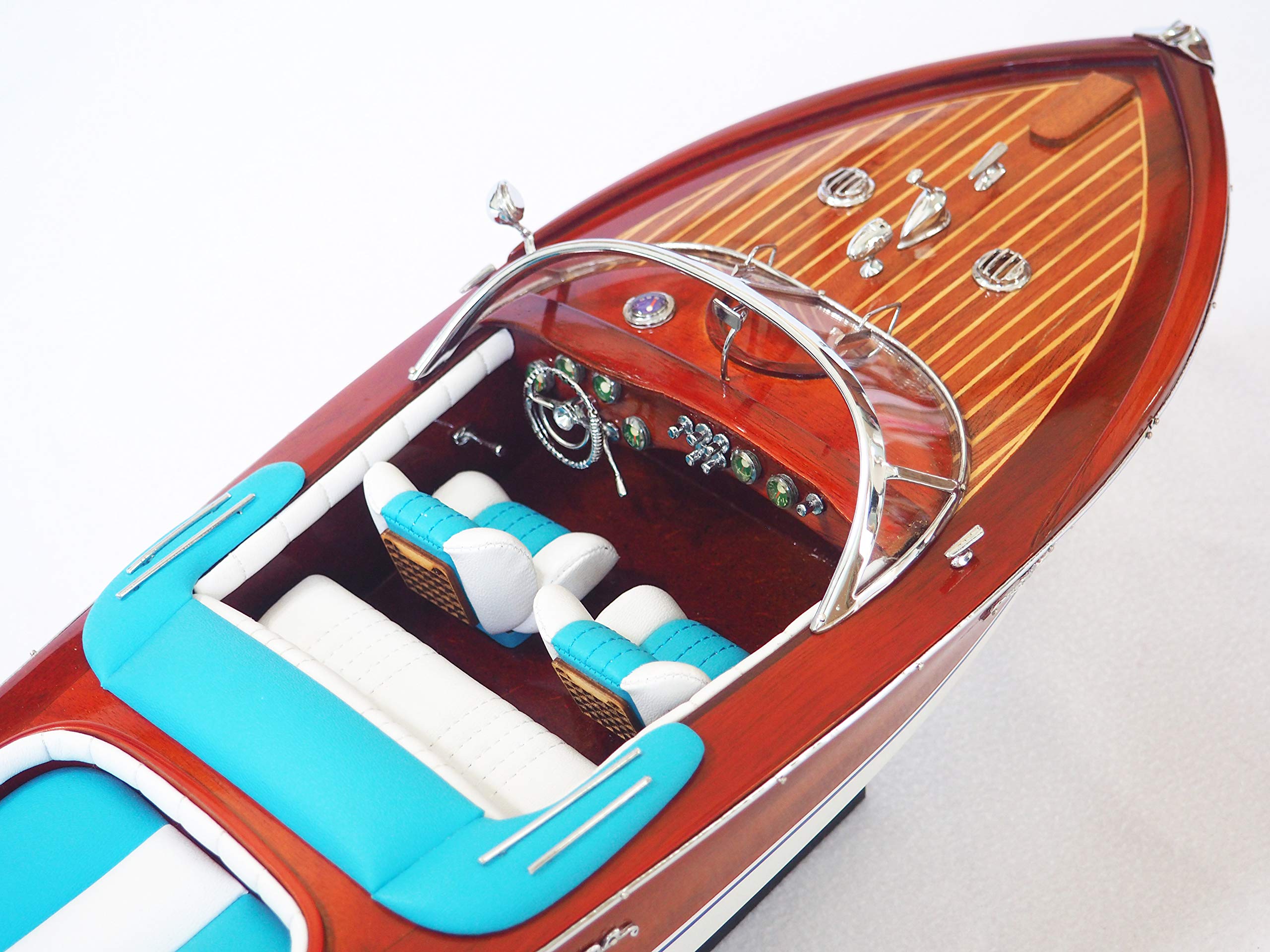 Riva AQUARAMA Wood Boat Model 21" (53 cm) Fully Assembled