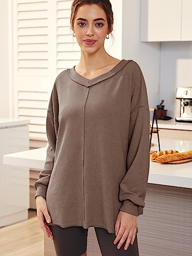 Trendy Queen Sweatshirts for Women Hoodies Sweaters Oversized Tops Comfy Casual Outfits Pullover Loose Fashion Fall Winter Clothes 2023 Brown