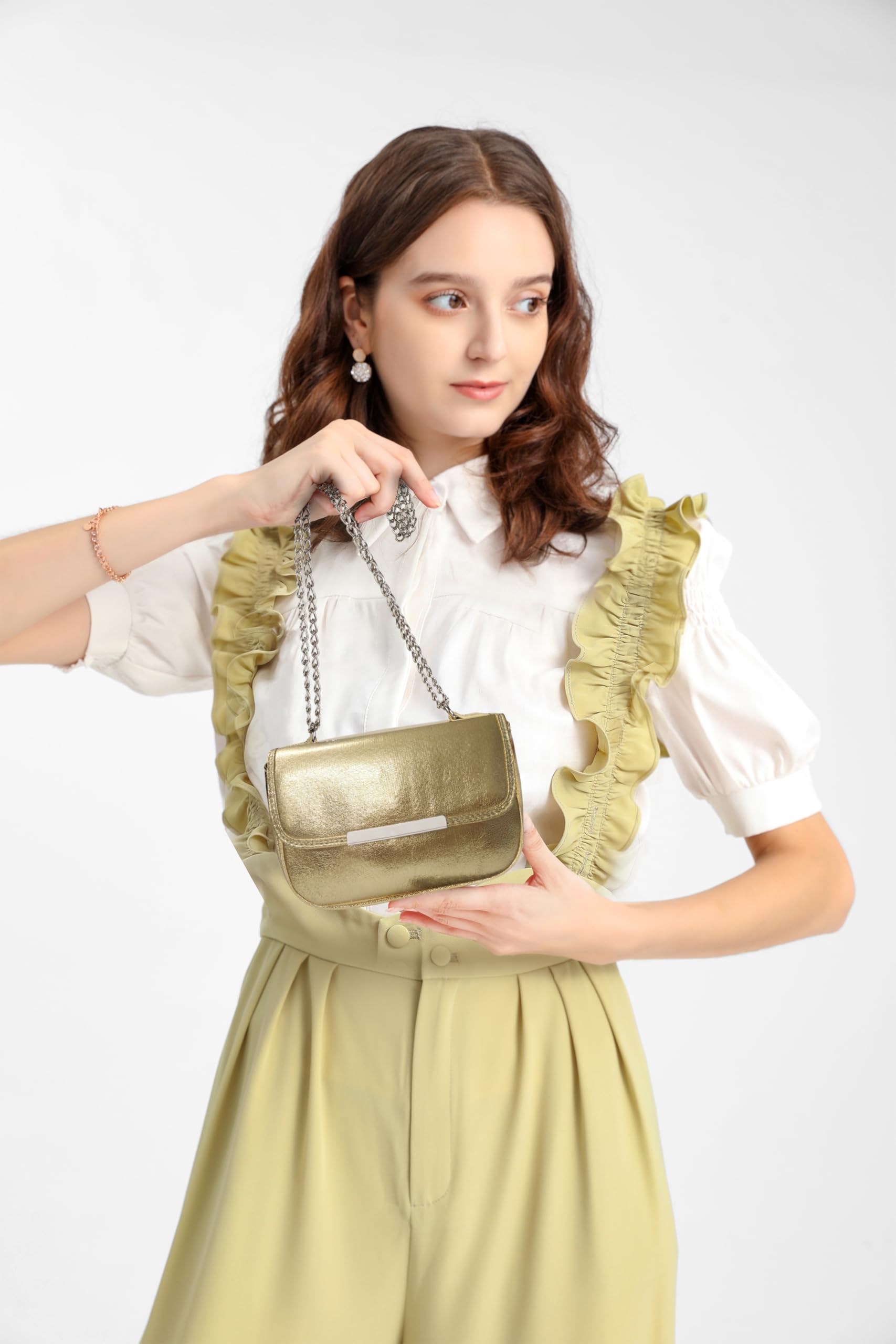 Gladdon Quilted Crossbody Bags for Women Small Leather Shoulder Purses and Handbags Trendy Clutch Bag with Adjustable Strap Brown