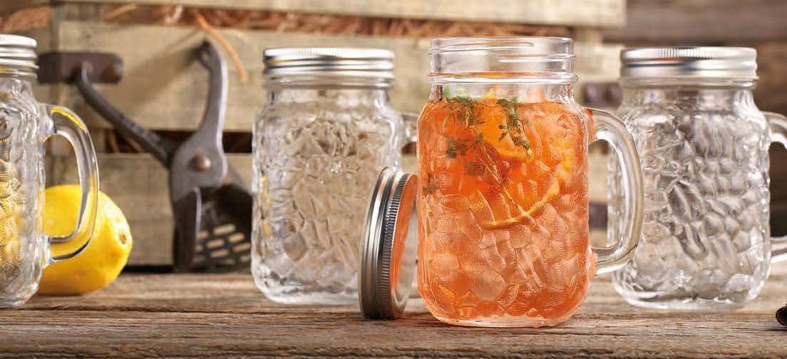 Glaver's Mason Jar Cups 16Oz β Set of 4 Mason Jars with Lids and Handles β Hammered Style Large Mason Cups for Parties, Dinner, Home, Lemonade, Smoothies, Cocktails, Drinks - Dishwasher Safe.