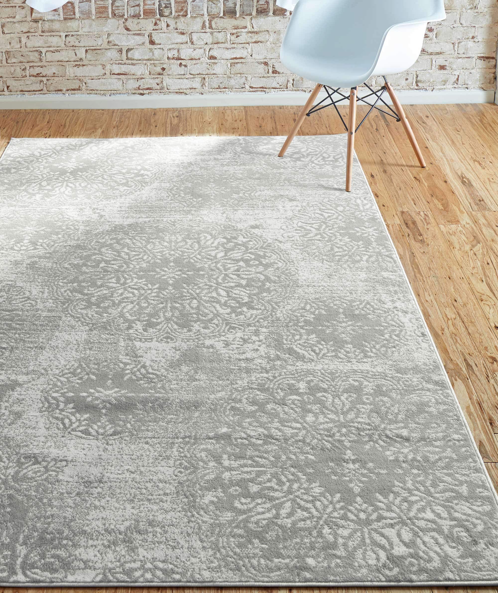Unique Loom Sofia Collection Area Rug - Grand (6' 1" x 9' Rectangle, Light Gray/ Ivory)