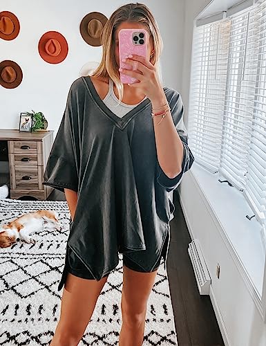 TIQOJE Womens Workout Set 2 Piece Outfits Oversized V Neck T Shirt Biker Shorts Reversible Set(-Darkgrey01-Medium)