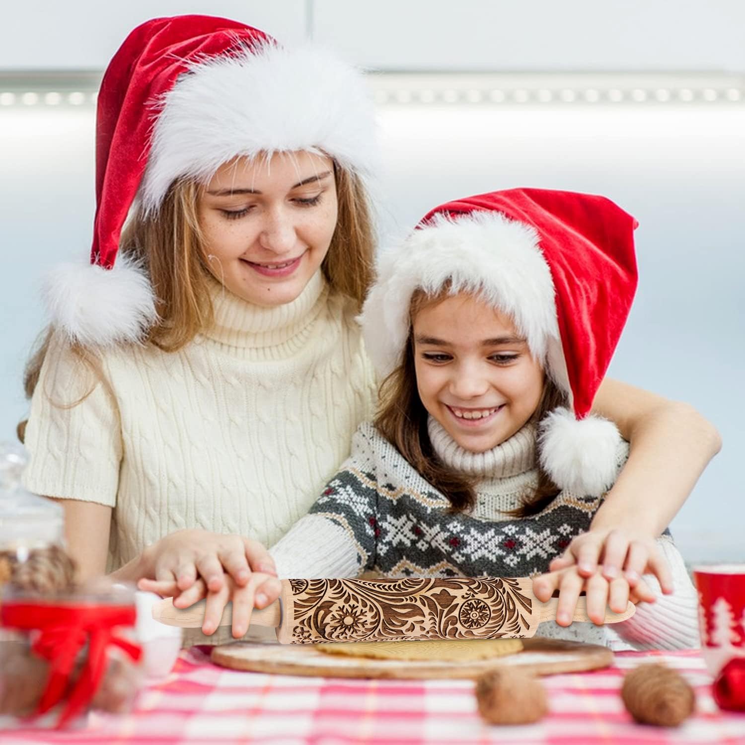 Embossed Wooden Rolling Pin for Baking,Evermarket Deep Engraved Embossing Rolling Pin with Christmas Snowflake Flower Design for Baking Embossed Cookies,Cute Kitchen Decor DIY Tool for Kids and Adults
