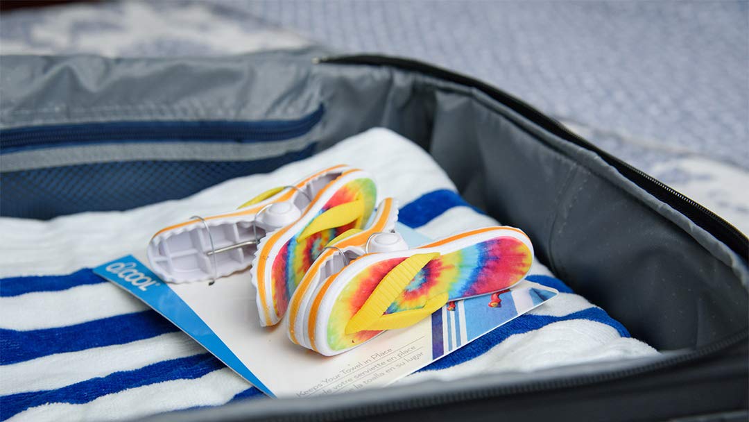 O2COOL Bocaclips - Beach Towel Clips for Beach Chairs, Patio and Pool Accessories - (Tie Dye Flip Flop) 2 Count