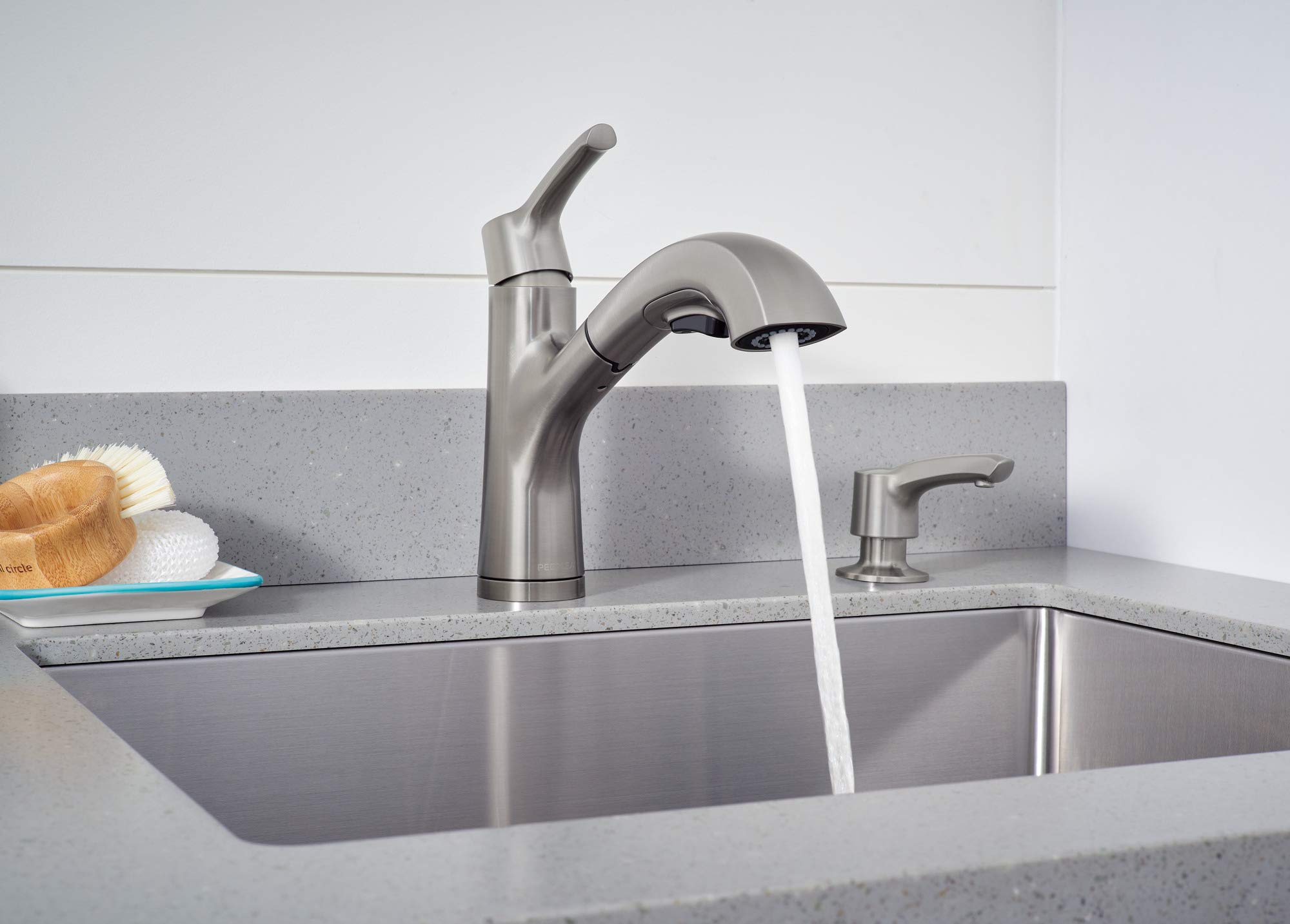 Peerless P6935LF-SS Parkwood Single Handle Pullout Kitchen Faucet Pull-Out, Stainless