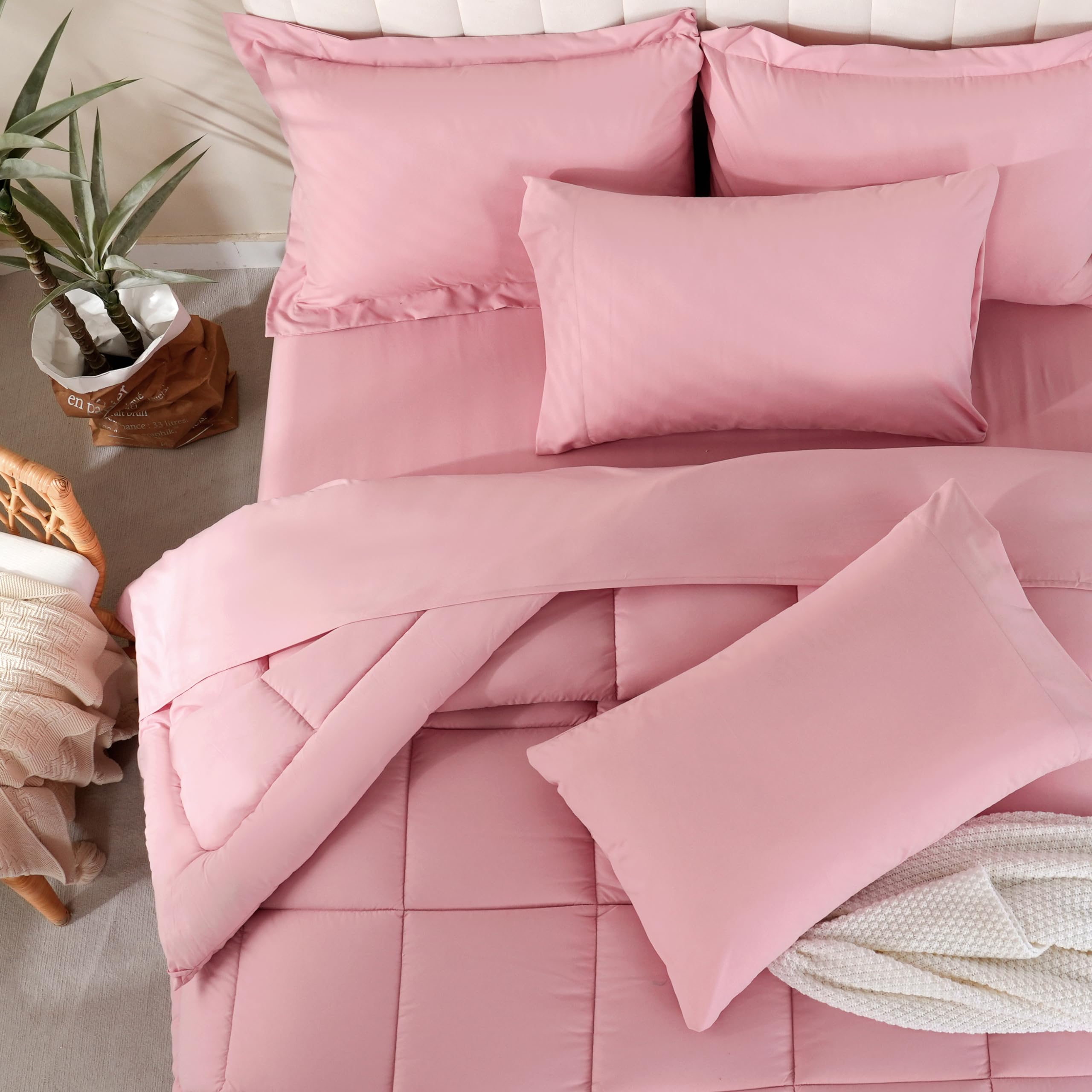 DOWNCOOL Queen Comforter Set, 7 Pieces Bedding Sets Queen Pink, All Season Down Alternative Bed in a Bag Queen with Comforter, Flat Sheet, Fitted Sheet