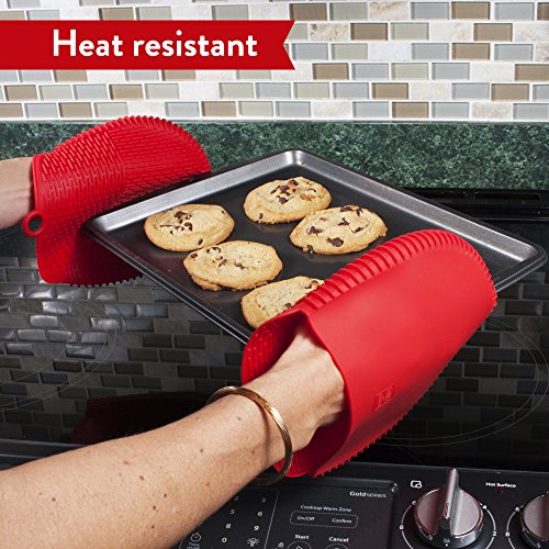 Kitchen Silicone Pot Holders - Flexible & Durable Oven Hotpads - Cooking Accessories with Pocket are Healthier, No Nasty Things Will Grow Inside or Out (Red, 1 Pair)