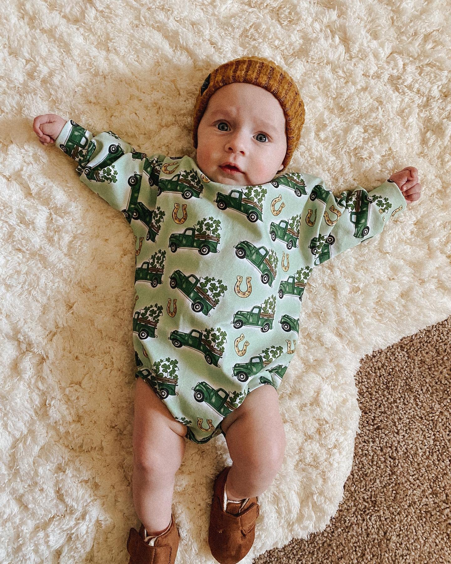 Lamuusaa Newborn Baby Girl Boy St. Patricks Day Outfit Green Clover Romper Sweatshirt Oversized Shirts Spring Clothes (Green Car, 0-3 Months)
