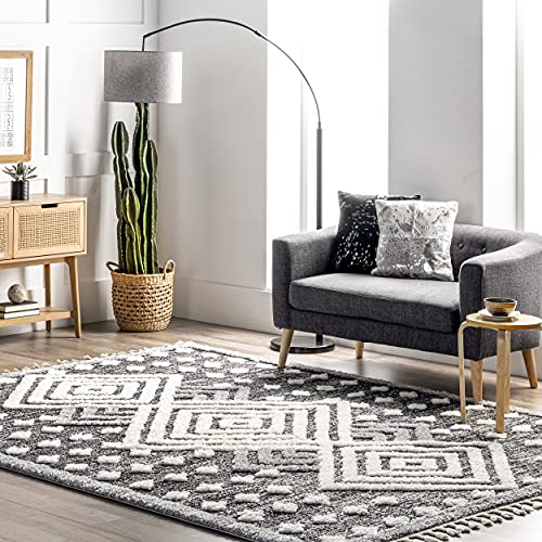 nuLOOM Saveah High Low Soft Shaggy Moroccan Diamond Tassel Area Rug, 4x6, Grey