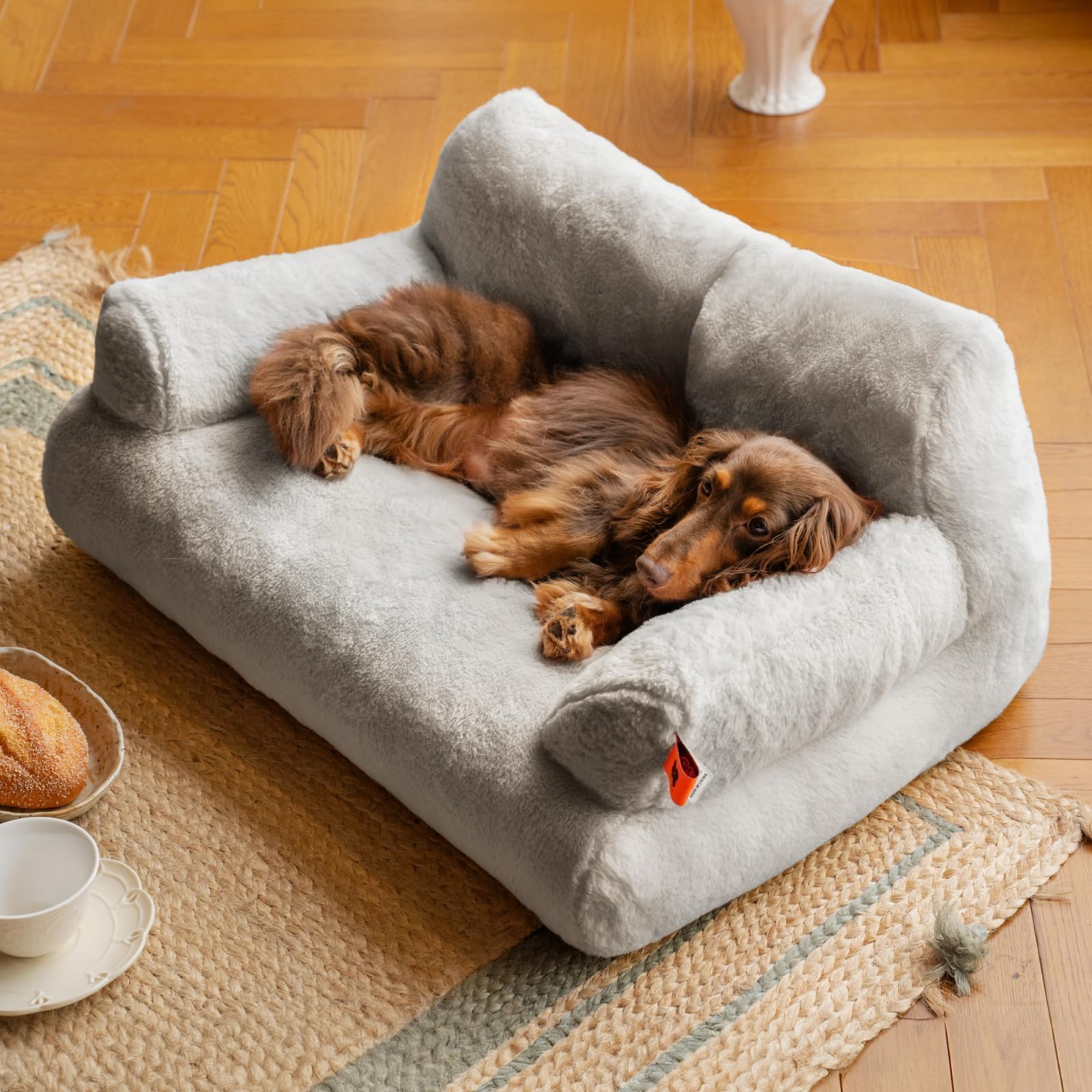 MEWOOFUN Cat Couch Bed for Indoor Cats, Washable Small Dog Beds for Medium Small Dogs & Cats up to 25 lbs, Fluffy Pet Beds with Non-Slip Bottom, 26×19×13 Inch (Grey)
