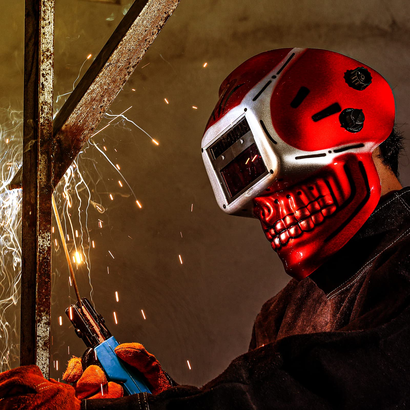 DEKORPO Welding Helmet Auto Darkening: True Color Solar Powered Auto Darkening Welding Helmets Welder Mask Hood (Skull Design)