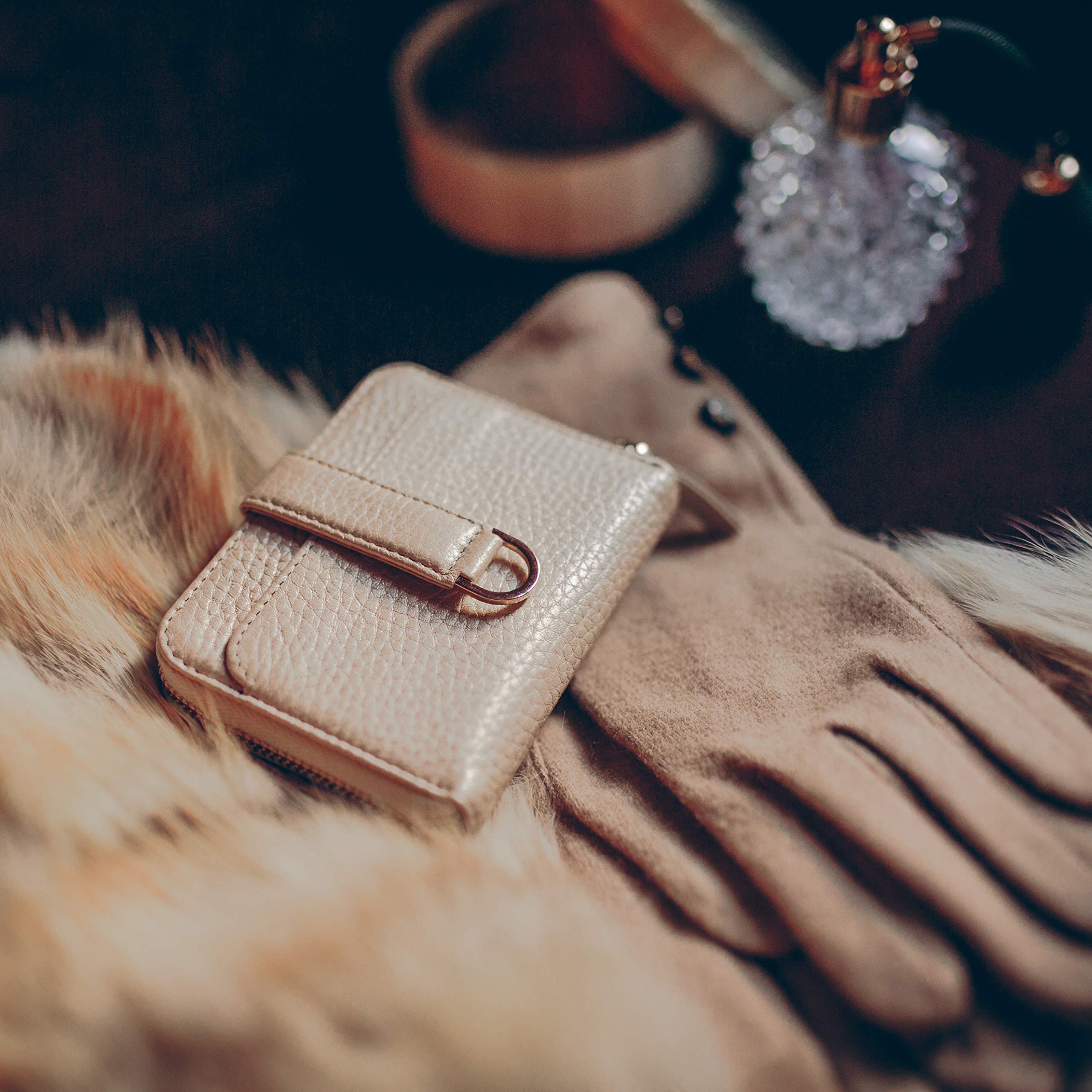 Vaultskin BELGRAVIA Women's Small Zippered Leather Wallet, Luxury RFID-Blocking Mini Purse for Cash and Cards in Champagne