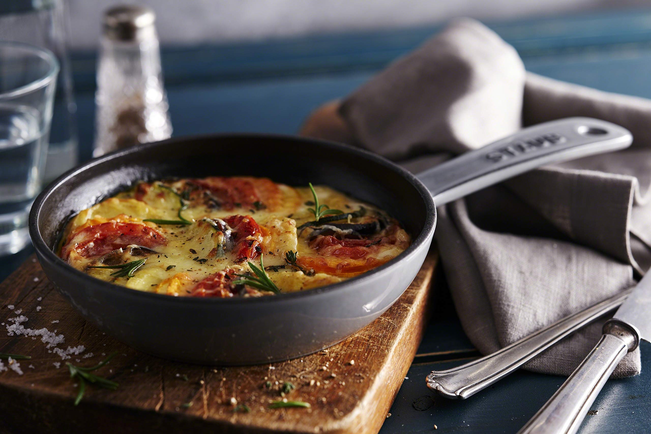 staub Skillet 40501-145 Skillet Gray 6.3 inches (16 cm) Frying Pan, Enameled Casting, Iron, Induction Compatible, Japanese Authentic Product