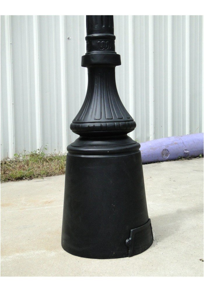 The Kings Bay Gargoyle Giant Pole Light with Five Shades Commercial or Home Garden Street