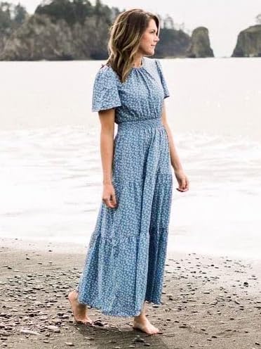 PRETTYGARDEN Women's Summer Casual Short Flutter Sleeve Round Neck Smocked Waist Tiered Boho Floral Flowy Maxi Dress(Small, Leaves Sky Blue)
