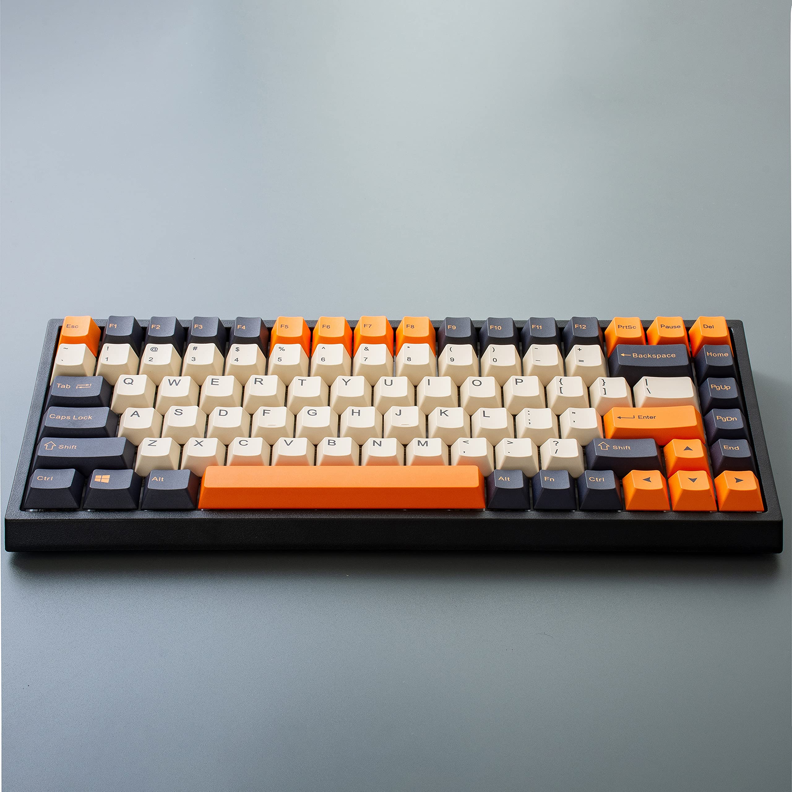 YUNZII KC84 84 Keys Hot Swappable Wired Mechanical Keyboard with PBT Dye-subbed Keycaps, Programmable, RGB,NKRO,Type-C Cable for Win/Mac/Gaming/Typist (Gateron Red Switch, Carbon Retro)