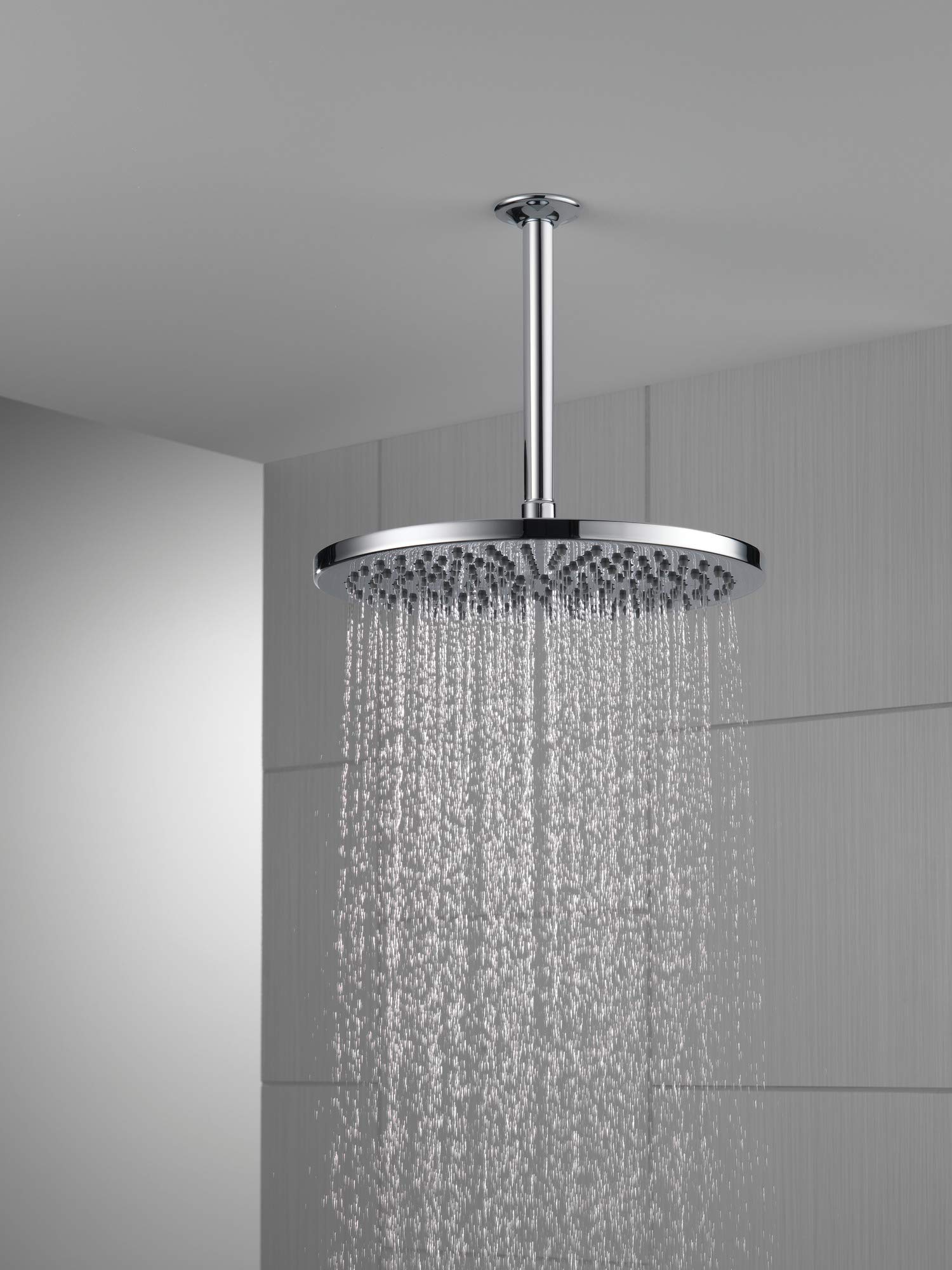 Delta Faucet Single-Spray Raincan Shower Head, Chrome Shower Head, Rainfall Shower Head, Round Shower Head, Metal Shower Head, 2.5 GPM Flow Rate, Lumicoat Chrome 52158-PR25