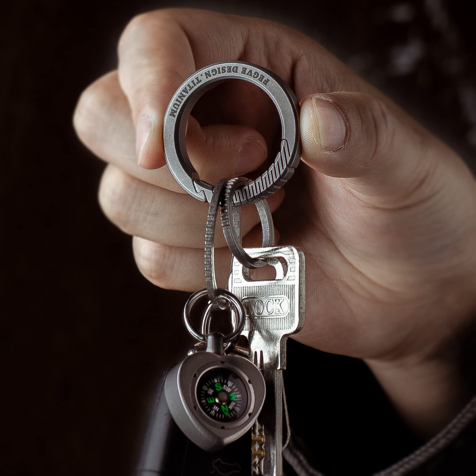 FEGVE Key Rings, Titanium Side Pushing Key Ring Keychain Rings Small Black Split Keyrings for Men (Black-6pcs)