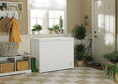 Danby Diplomat 7-Cu. Ft. Chest Freezer in White