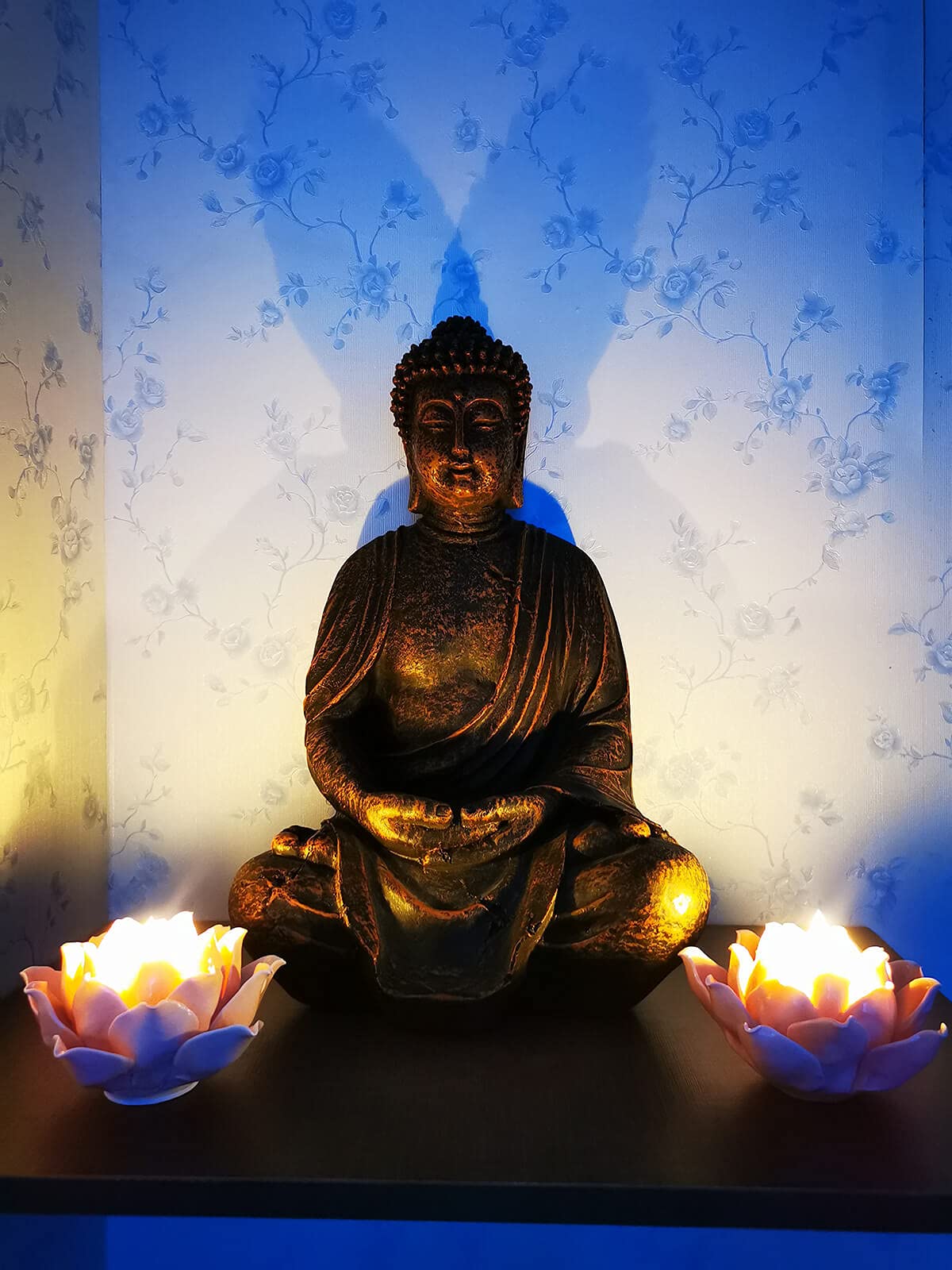 ZOWIE KING Meditating Buddha Statue for Home, 12" Buddha Decor Desk Zen Garden Buddah Decoration Home Figurine