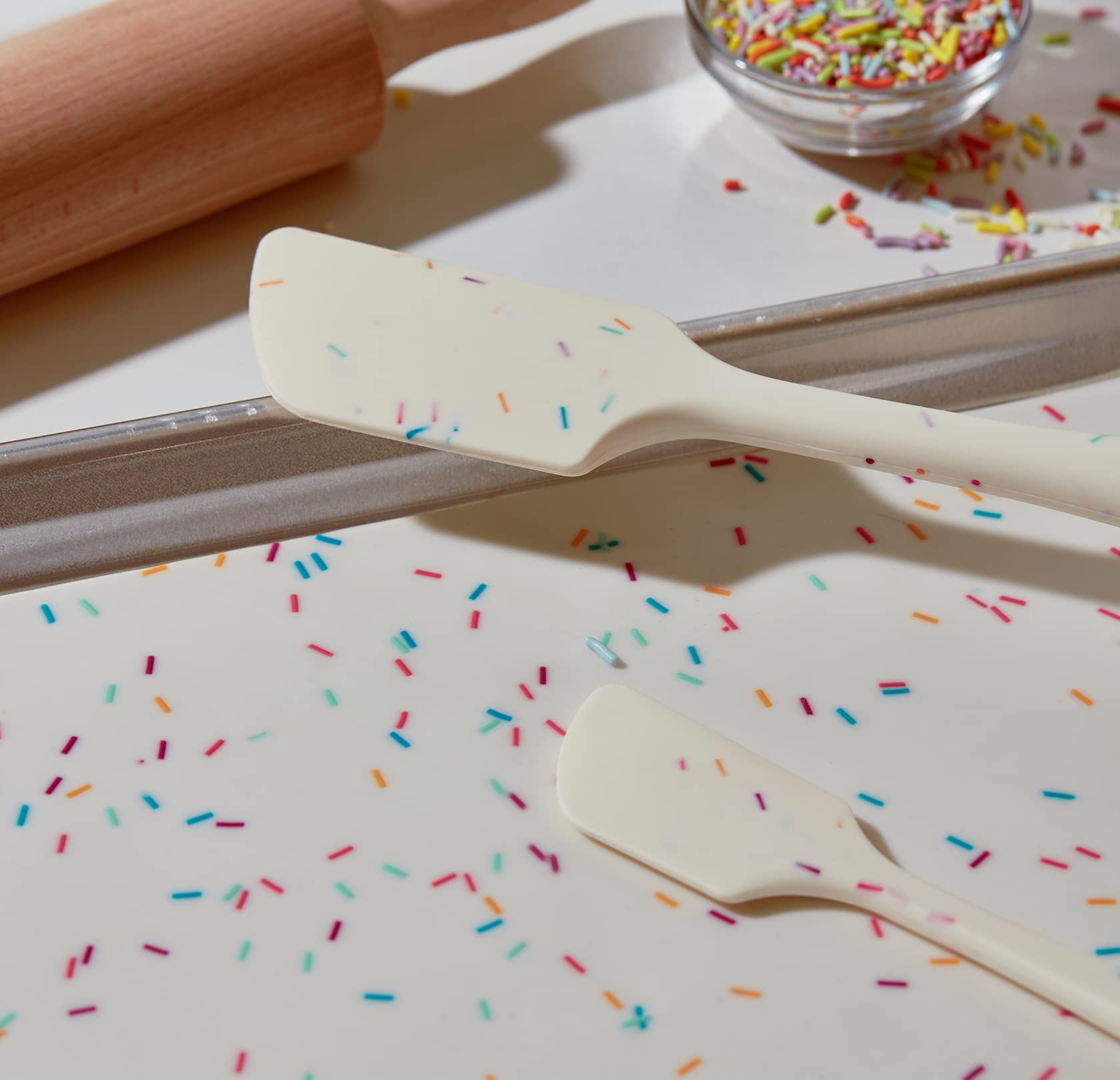 GIR: Get It Right Premium Silicone Baking Set - Non-Stick Heat Resistant Kitchen Baking Tools - Reusable Baking Mat, 11β and 8β Spatula β Sprinkles, (GIR3BK498SKL)